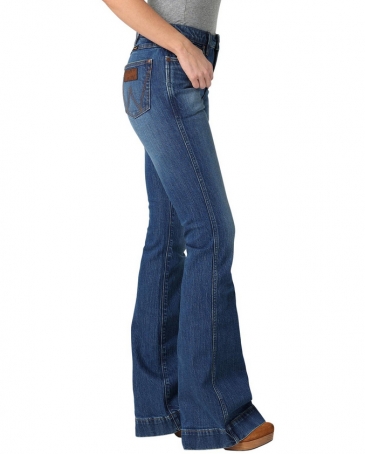 Wrangler® Ladies' GJ Hi Rise Trouser Elizabeth - Fort Brands